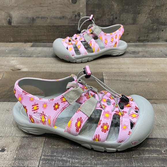 Keen | Shoes | Keen Pink Floral Kids Girls Rubber Water Sandals 5 ...